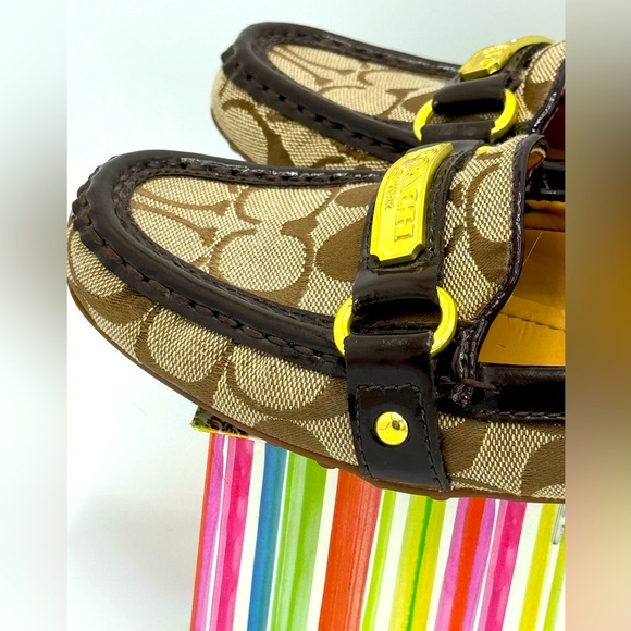 Coach | Shoes | Coach Felisha Signature Jacquard Moccasin Driving Shoes ...